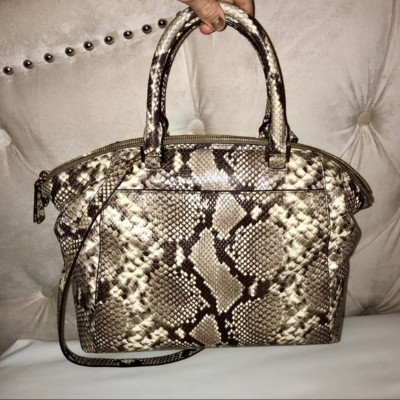 Michael Kors | Bags | Micheal Kors Riley Purse | Poshmark